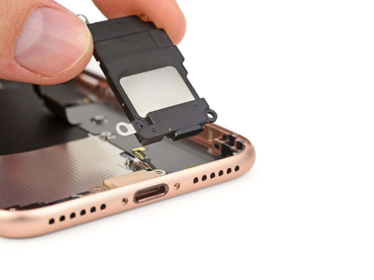 iFixit desmonta o iPhone 8 e encontra uma arquitetura interna deveras ...
