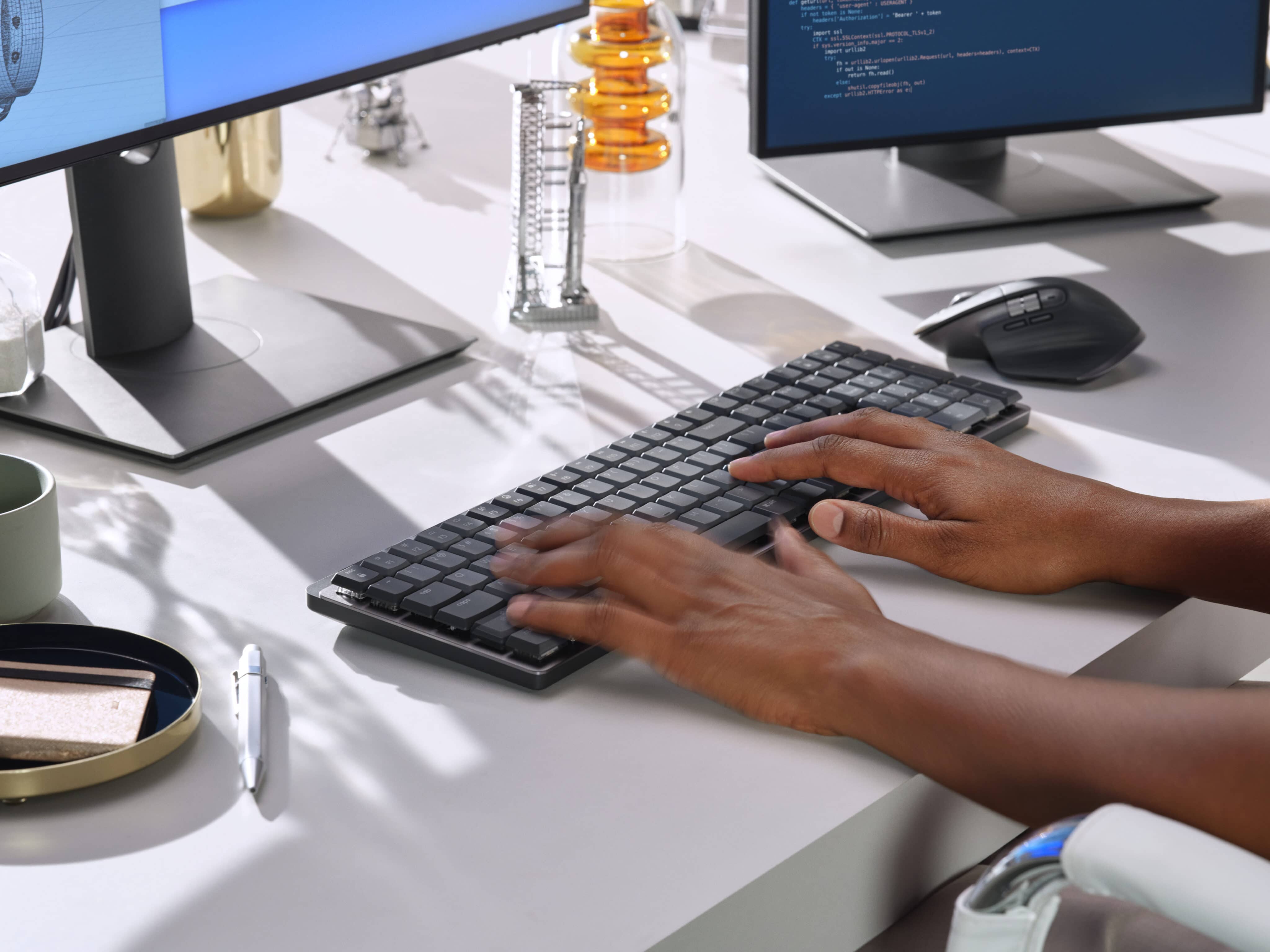 Série MX: Logitech anuncia novos mouse e teclados mecânicos - MacMagazine