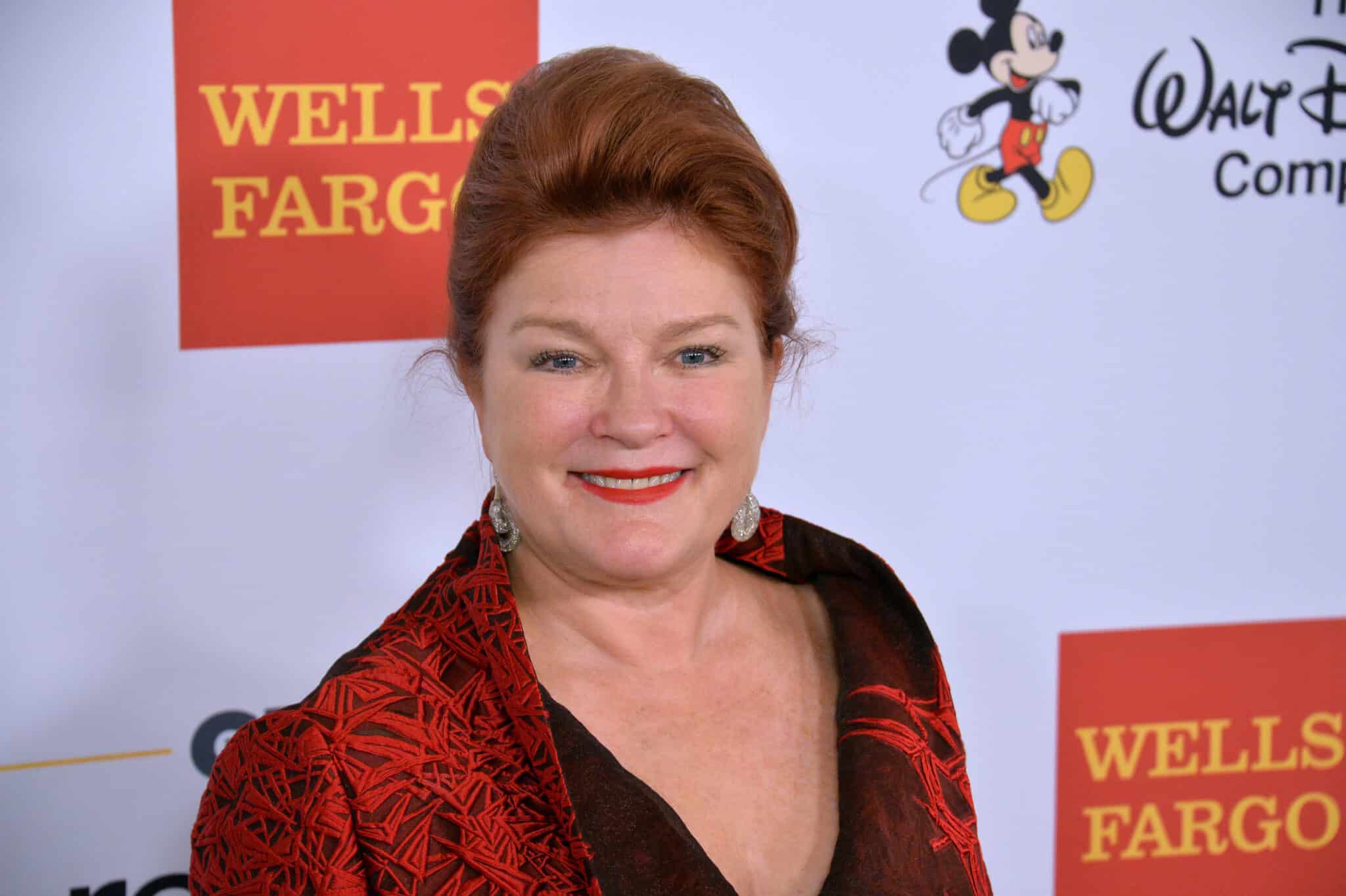 Kate Mulgrew entra pro elenco de "Sinking Spring", do Apple TV+ ...