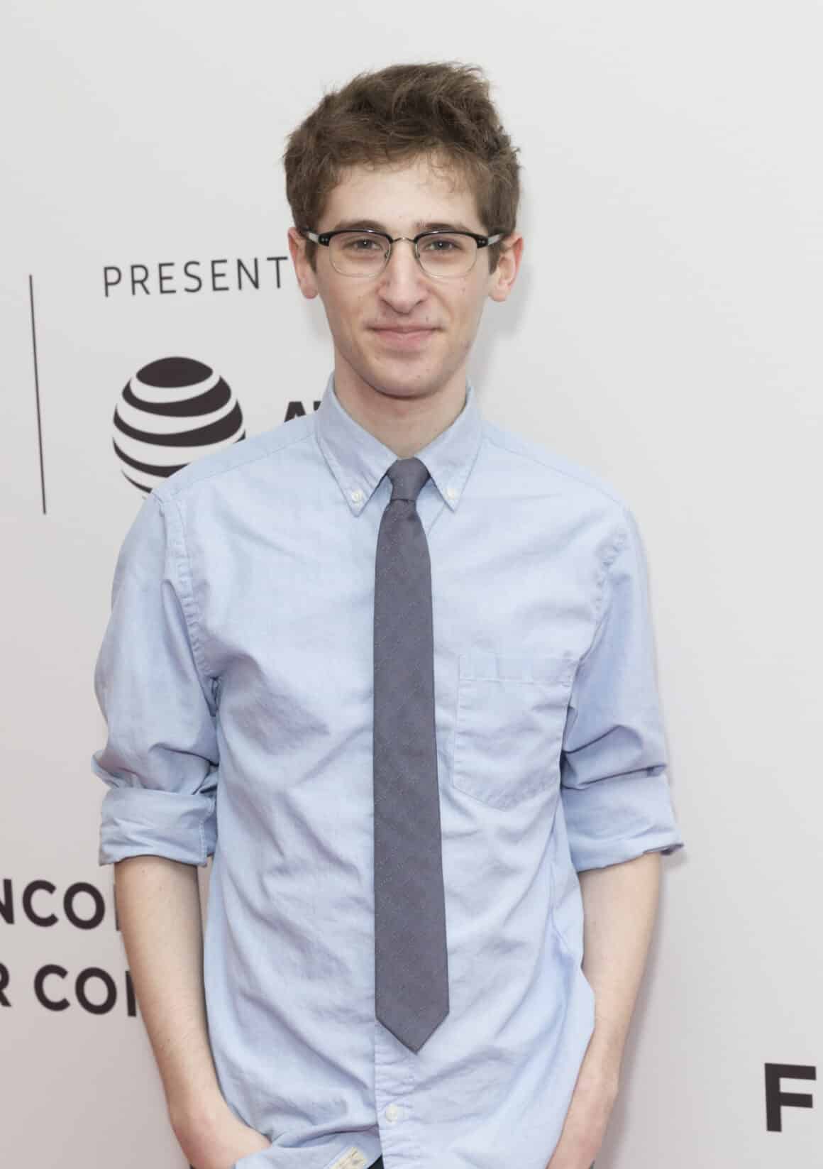 Apple TV+: Noah Robbins compõe elenco de "Project Artemis" - MacMagazine