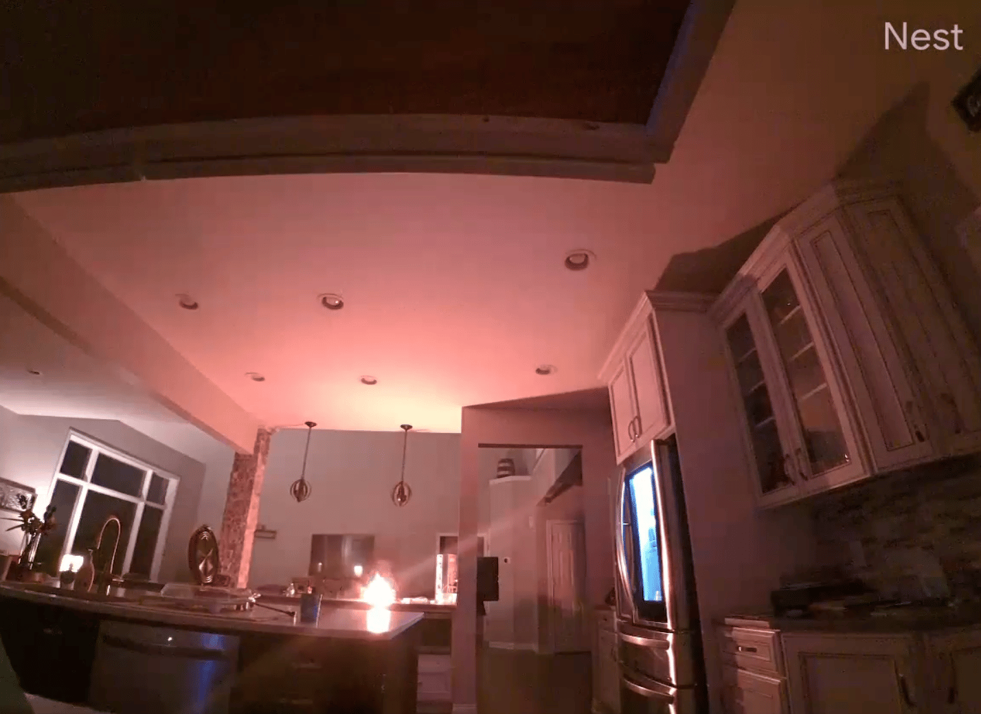 iPhone 4 explode enquanto família dormia nos Estados Unidos - MacMagazine