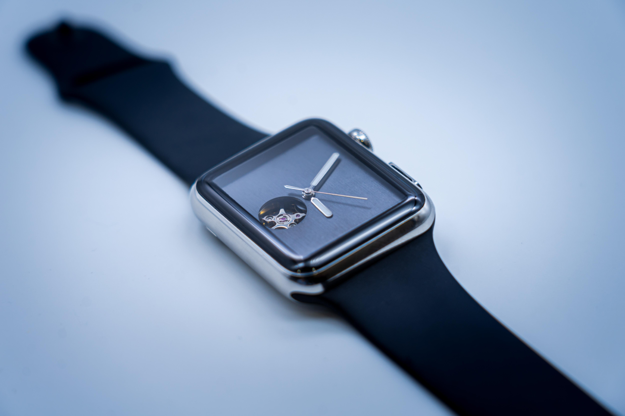 YouTuber turns old Apple Watch into mechanical watch – Archyde