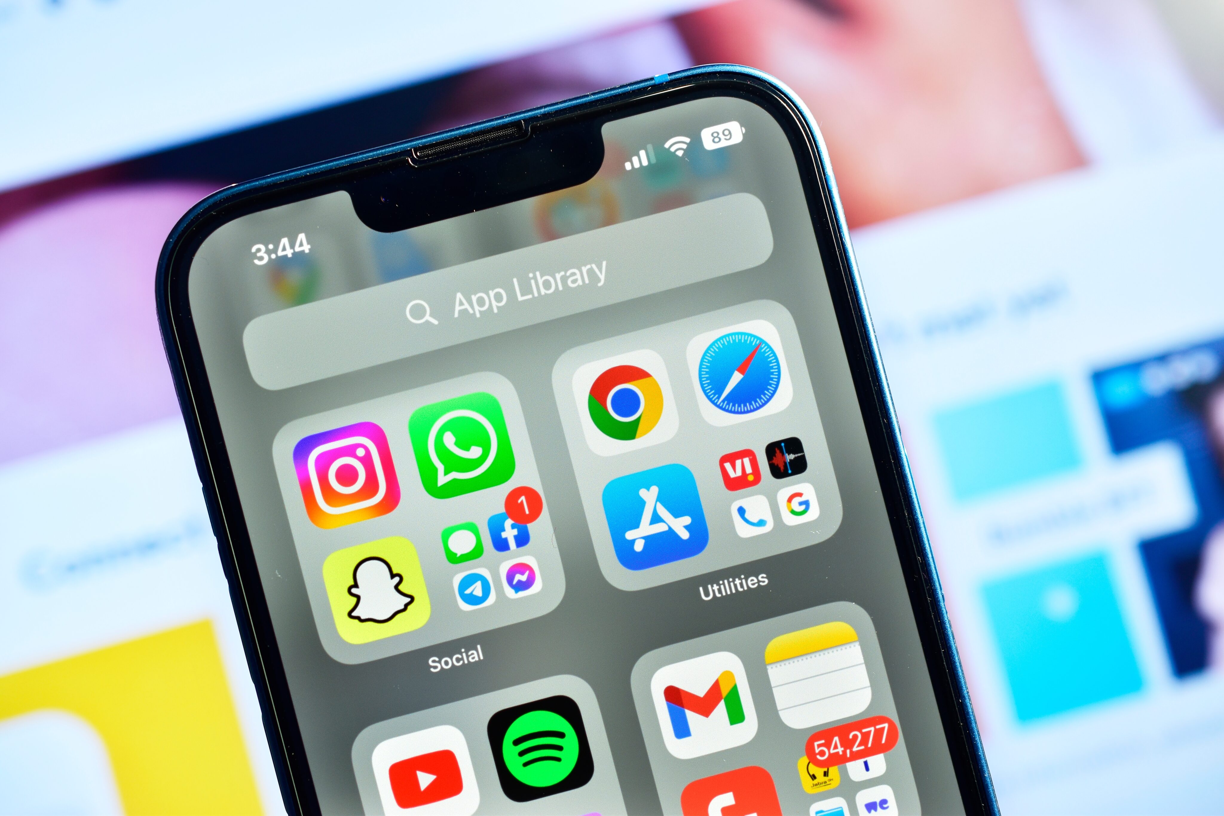 Curious bug causes iPhone to completely freeze in the App Library – Archyde