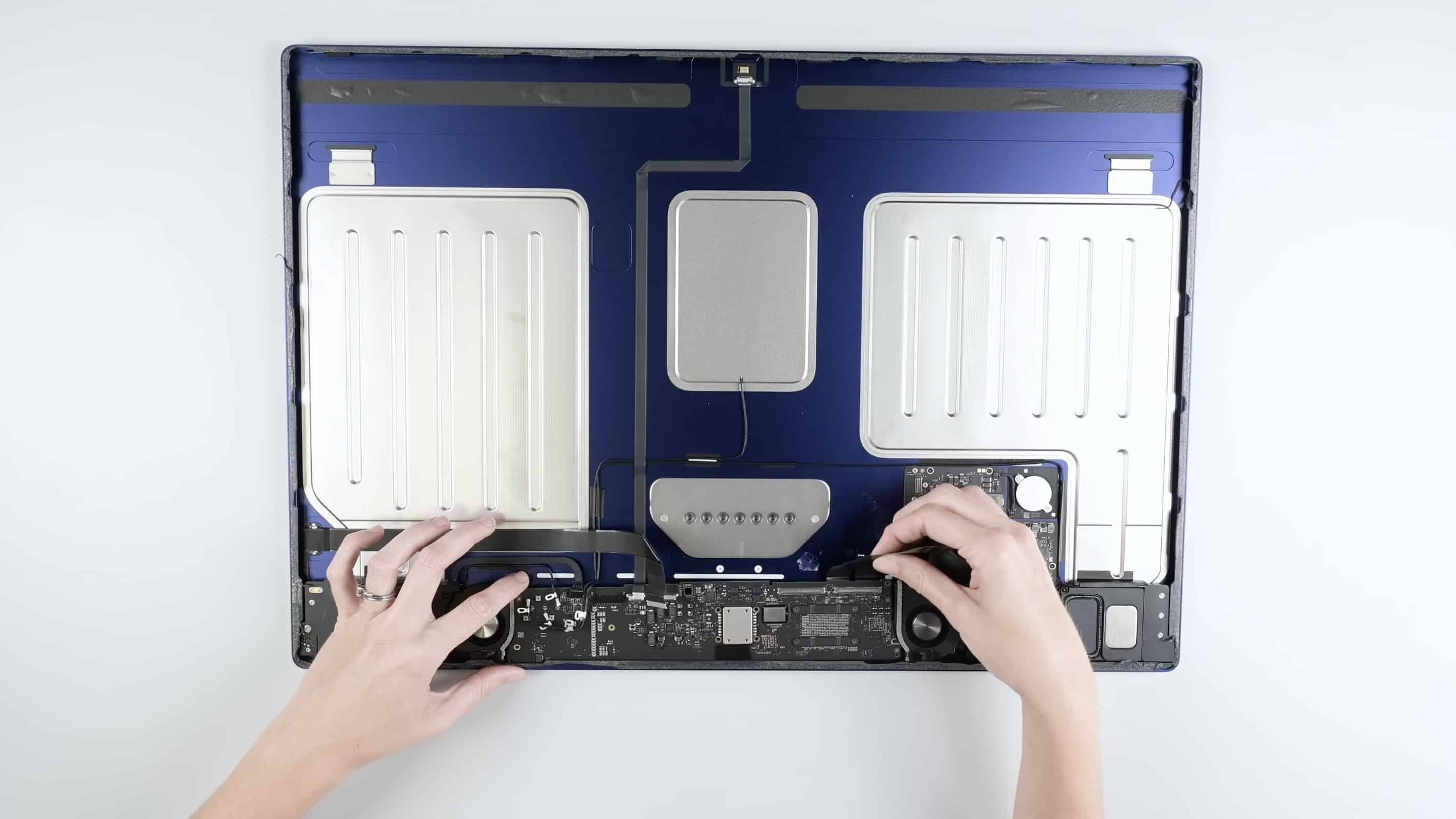 Without major news, 24" iMac (M3) undergoes iFixit disassembly – Archyde
