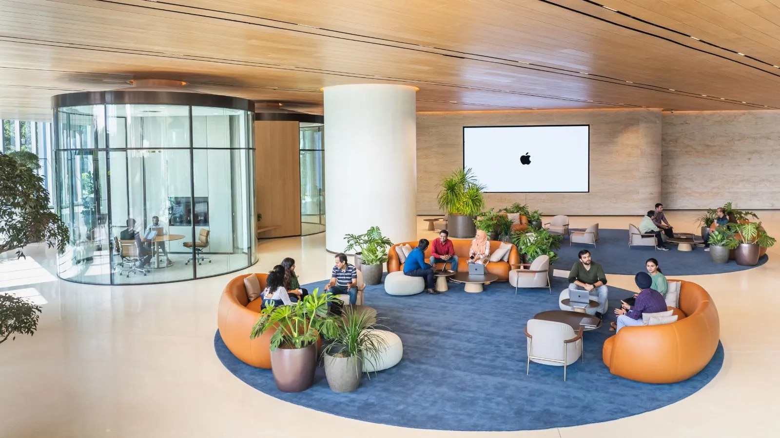 Apple abre escritório de 15 andares em Bangalore, na Índia - MacMagazine