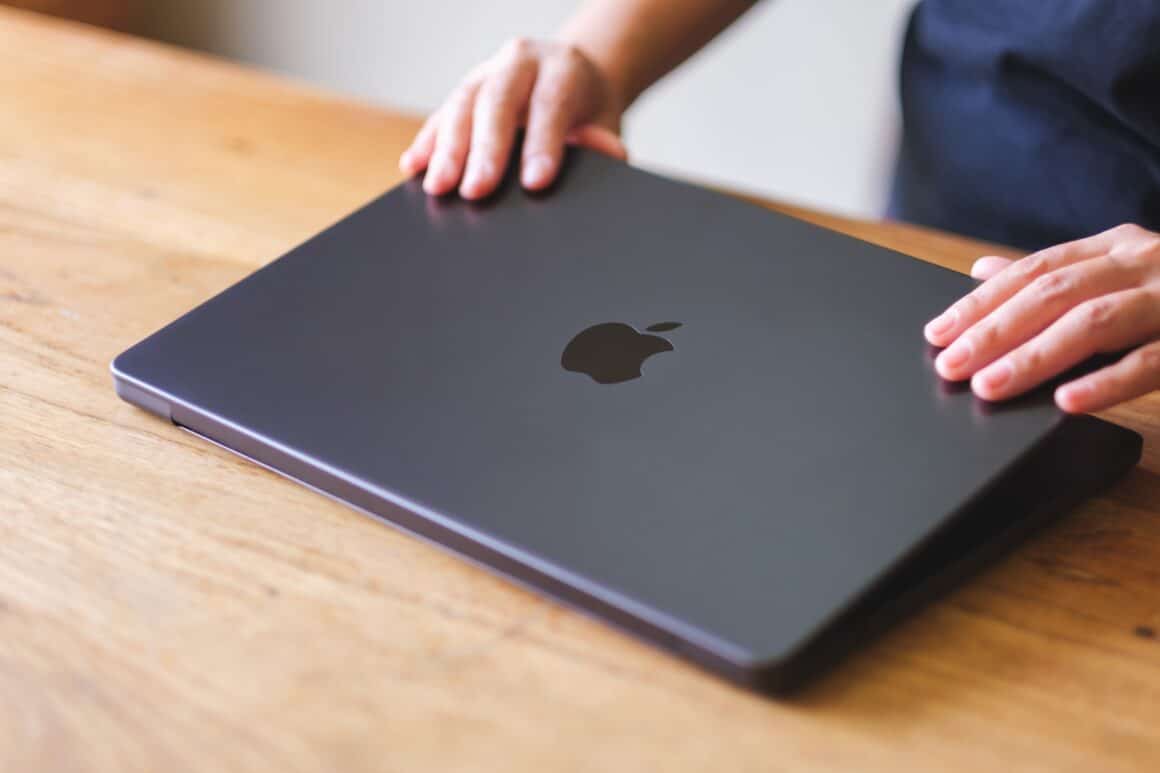 Produção de displays para MacBooks Pro corrobora novos modelos este ano ...
